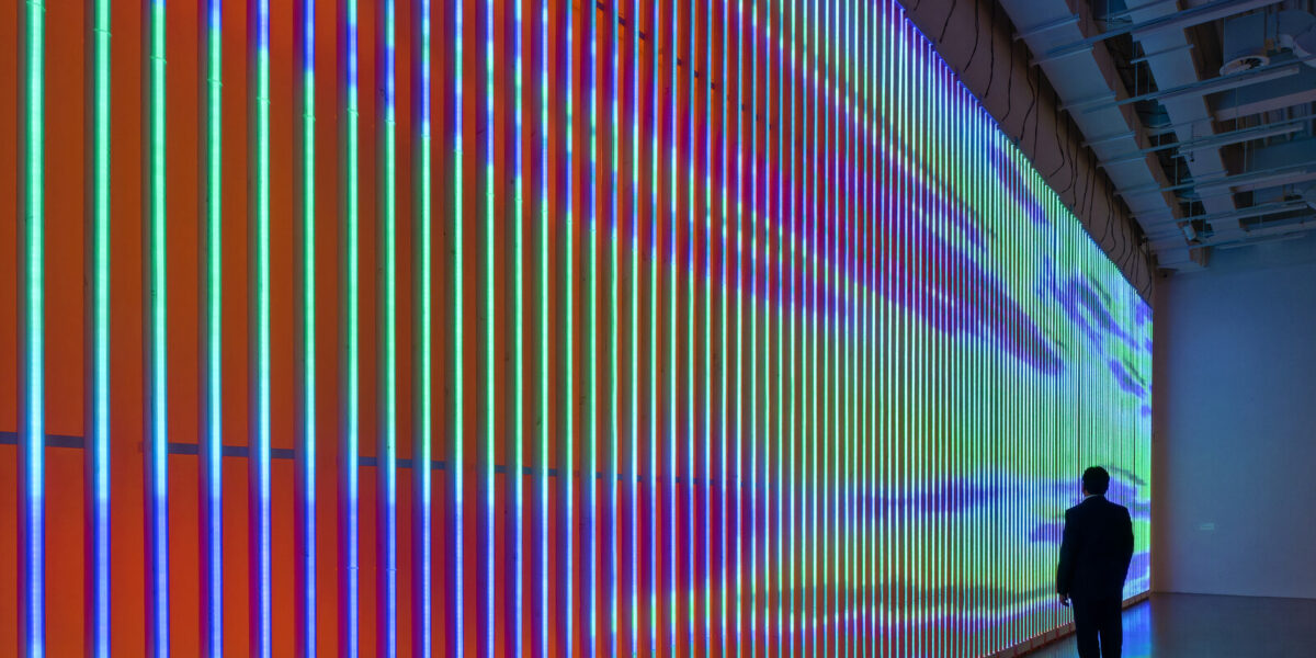 Farbe aus Perspektive des Lichts • LICHT